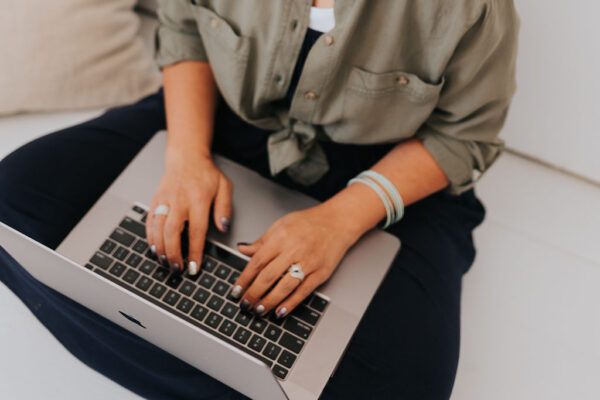 Podcast Title Hacks You Need to Use to Attract More Listeners